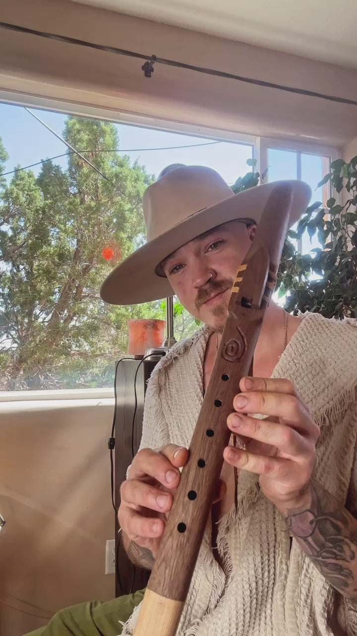 Handcrafted American Black Walnut Flute in High Tone A (432Hz) with Cu ...